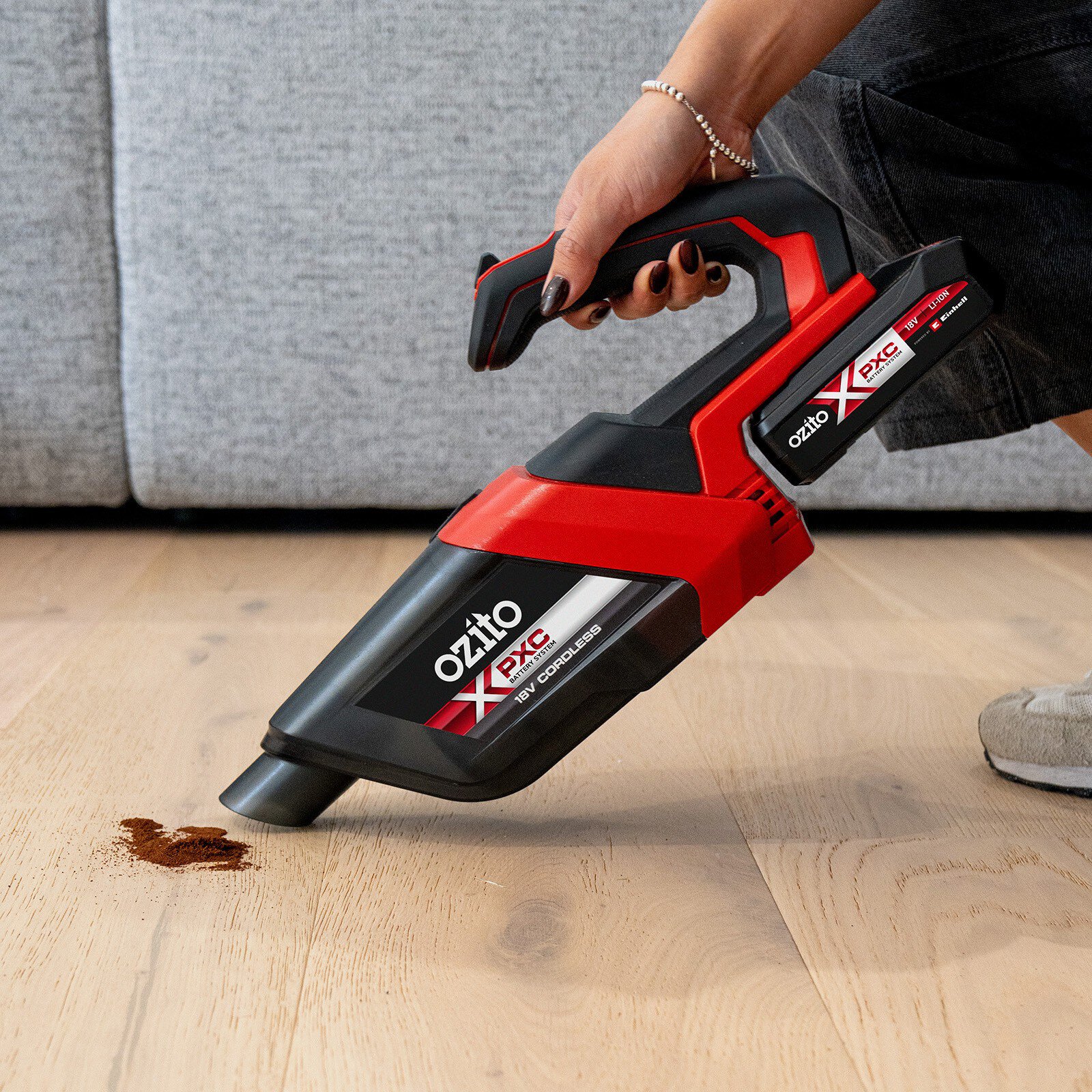 PXHVS-218 | Cordless Vacuum Cleaner
