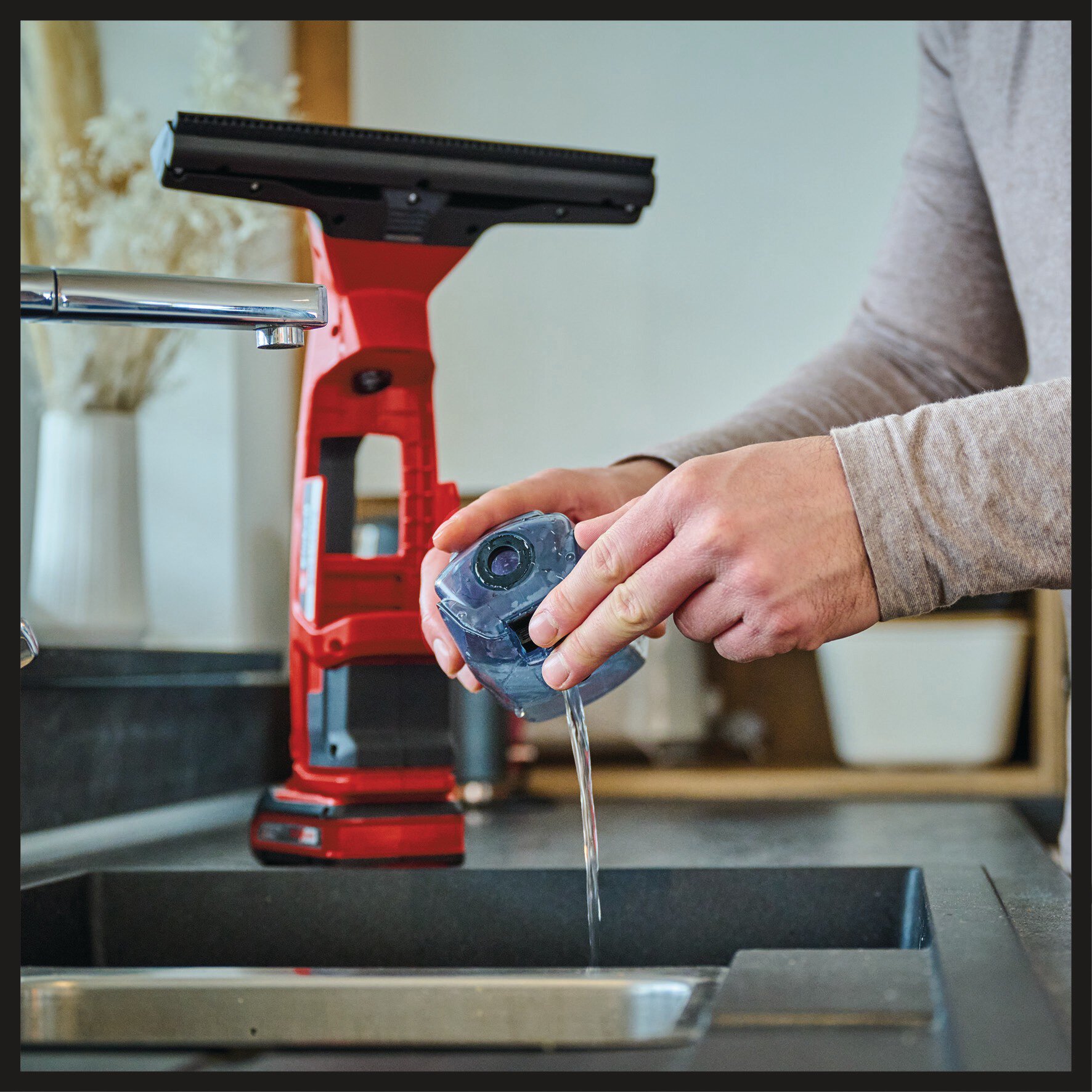 BRILLIANTO | Cordless Window Cleaner